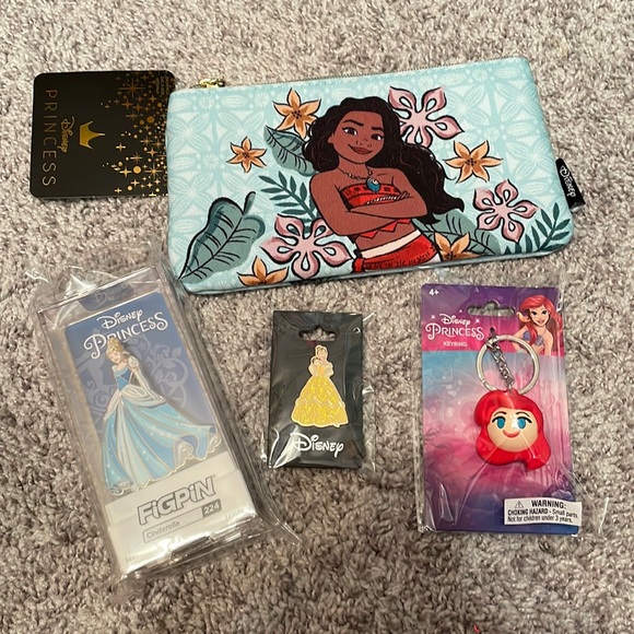 Disney | Bags | Disney Princess Accessory Lot Small Moana Pouch ...